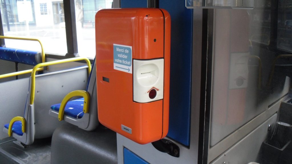 Valideur_de_tickets_-_Bus_Inter_et_MobiVie - TransportShaker
